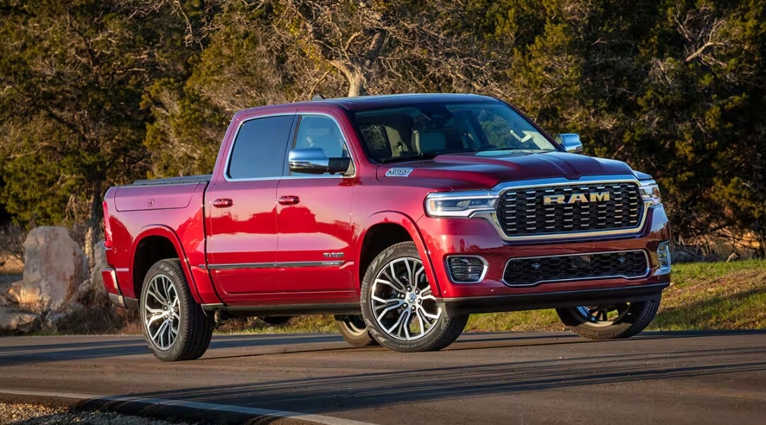 11 Best Vehicles for Cross-Country Road Trips in 2024