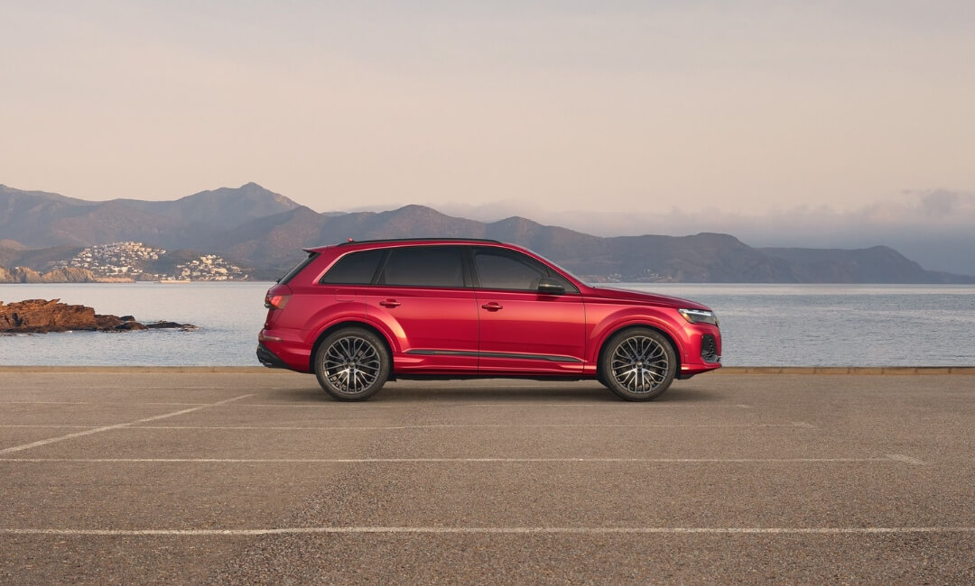 Best Luxury 7-Seater SUVs 2025: Full-Size & Premium Options