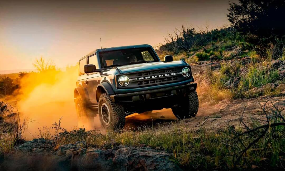 11 Cars That Look Like Jeeps But Aren’t: Top Alternatives For 2025